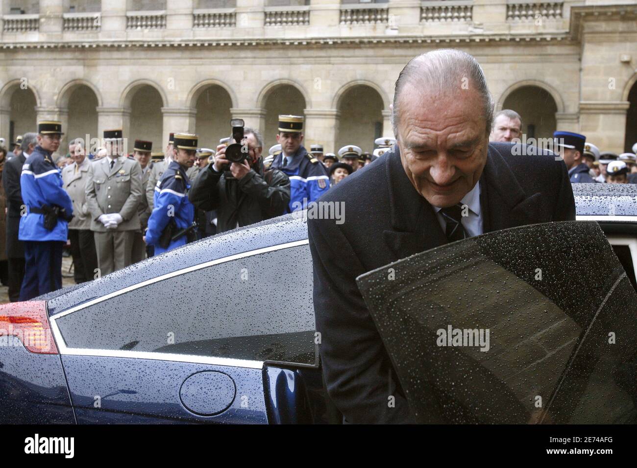 President Jacques Chirac leaves the Eastern military ceremony for ...