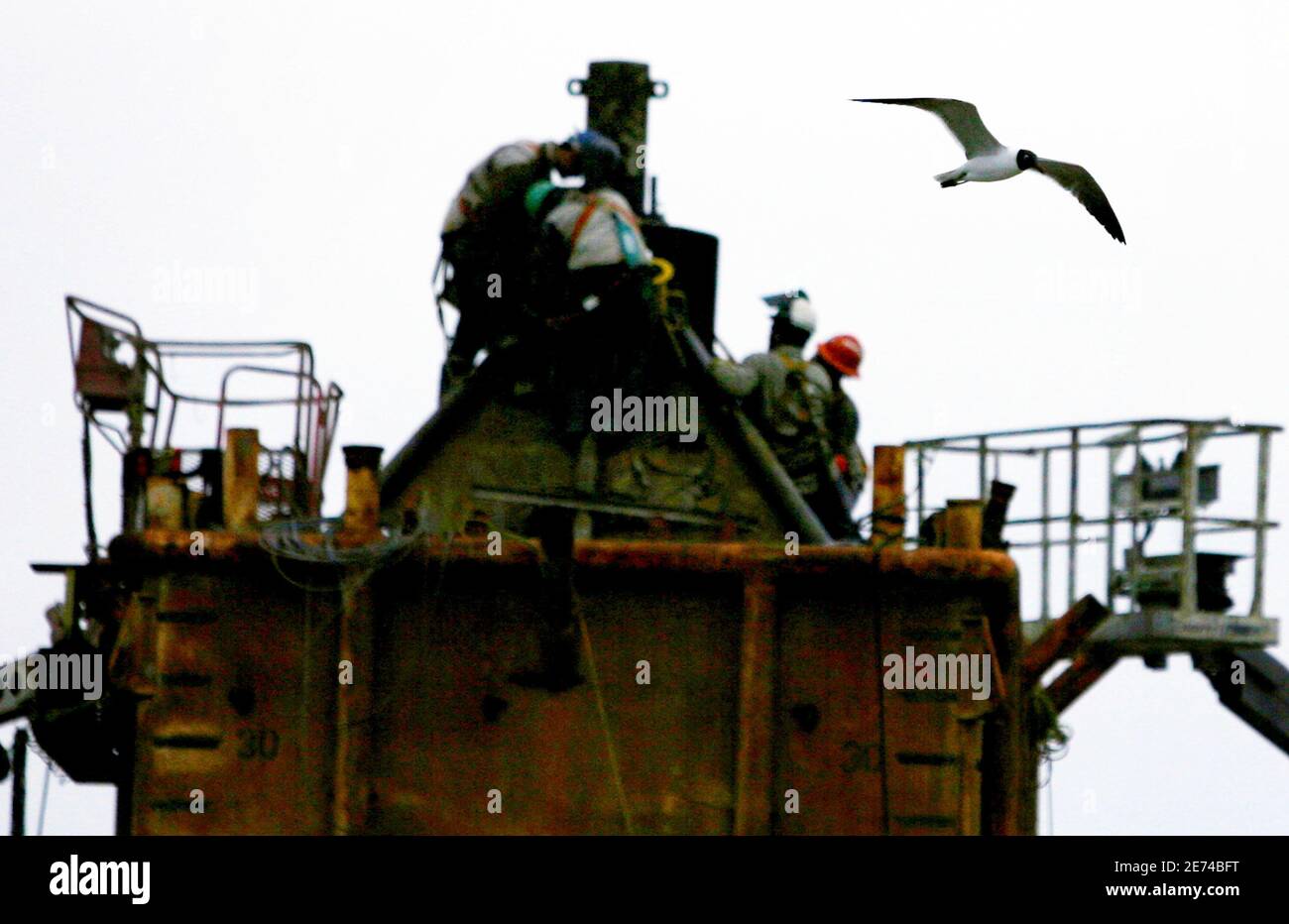 Oil spill containment system hi-res stock photography and images - Alamy