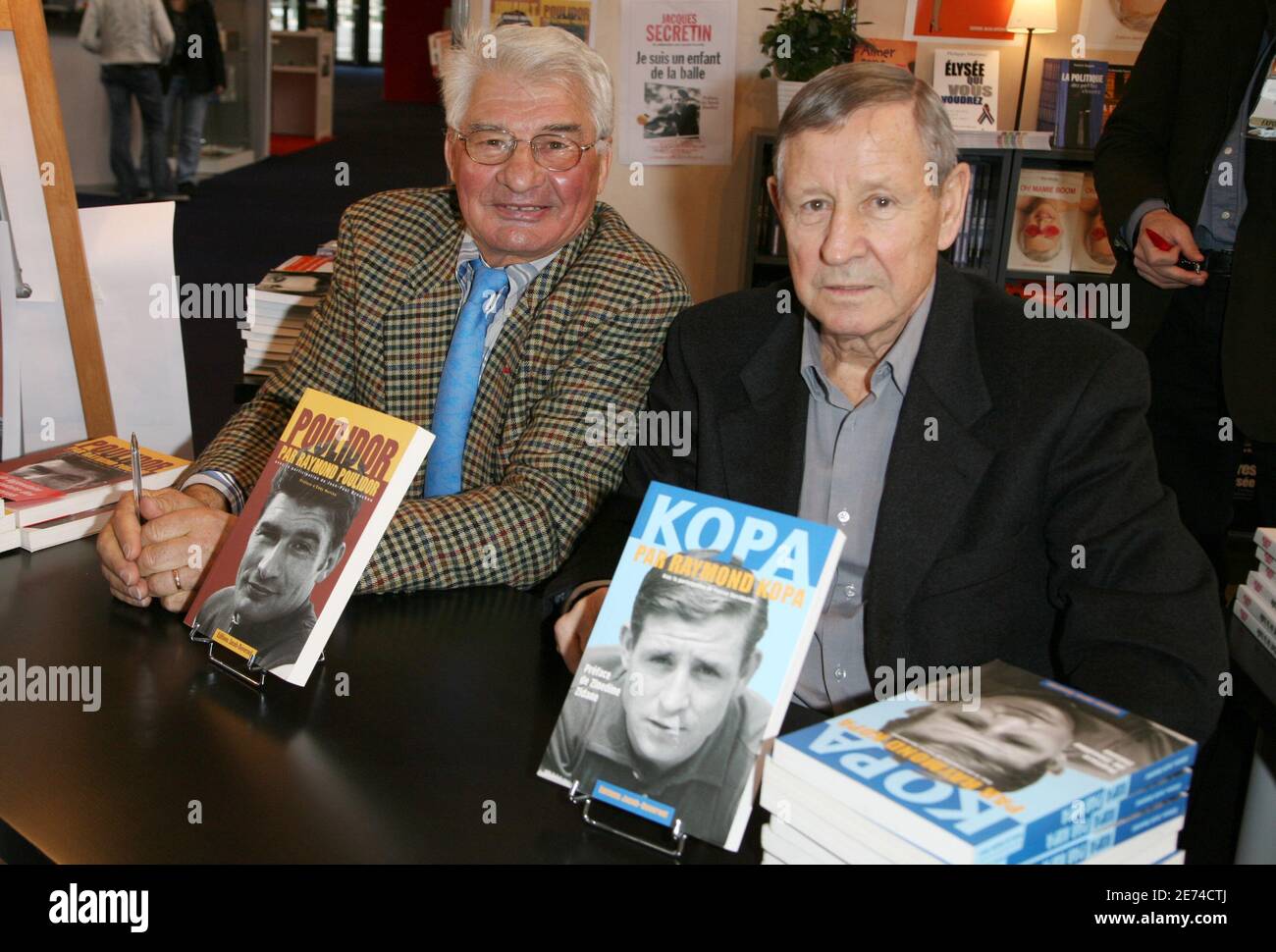 Raymond poulidor hi-res stock photography and images - Alamy