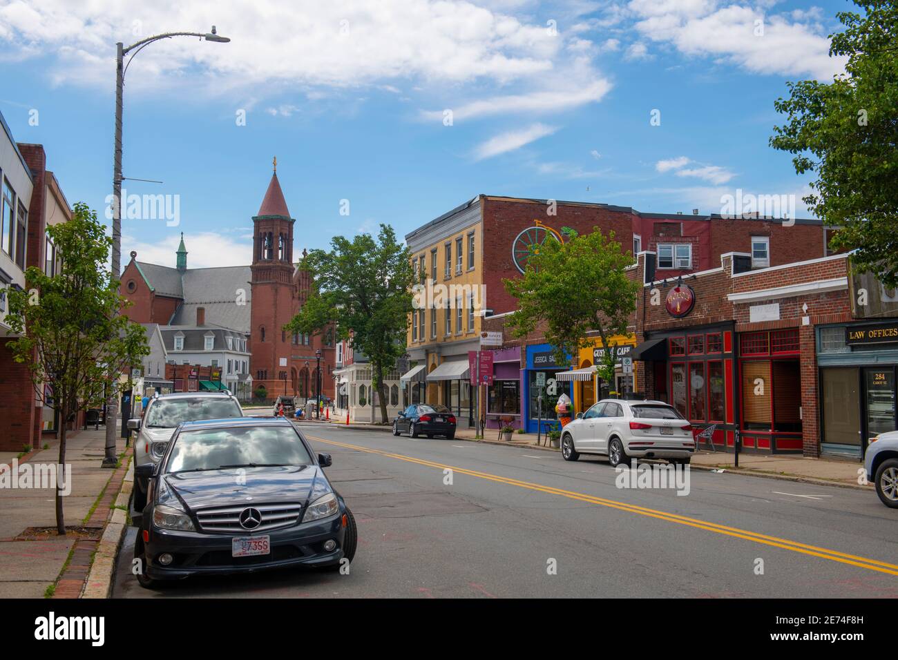 Historic buildings on Cabot Street in historic city center of Beverly ...