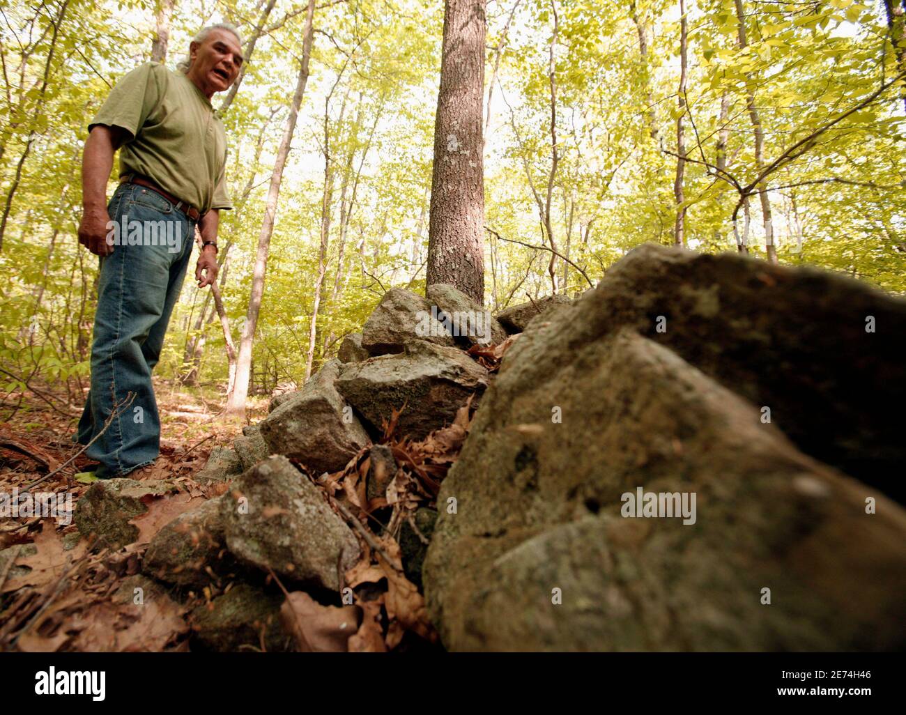 Wampanoag Chief High Resolution Stock Photography and Images - Alamy