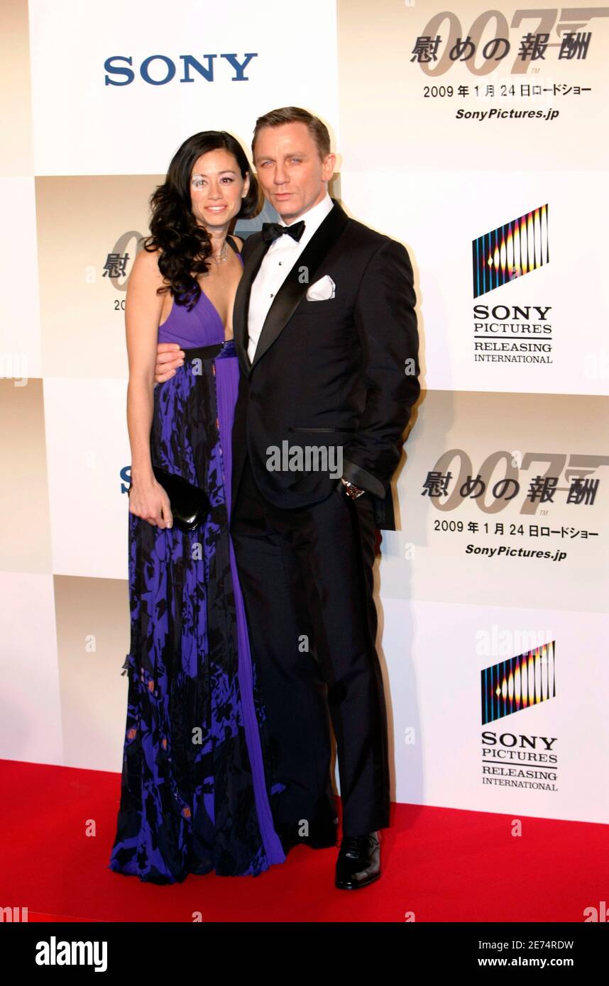 Daniel Craig And Partner High Resolution Stock Photography and Images ...