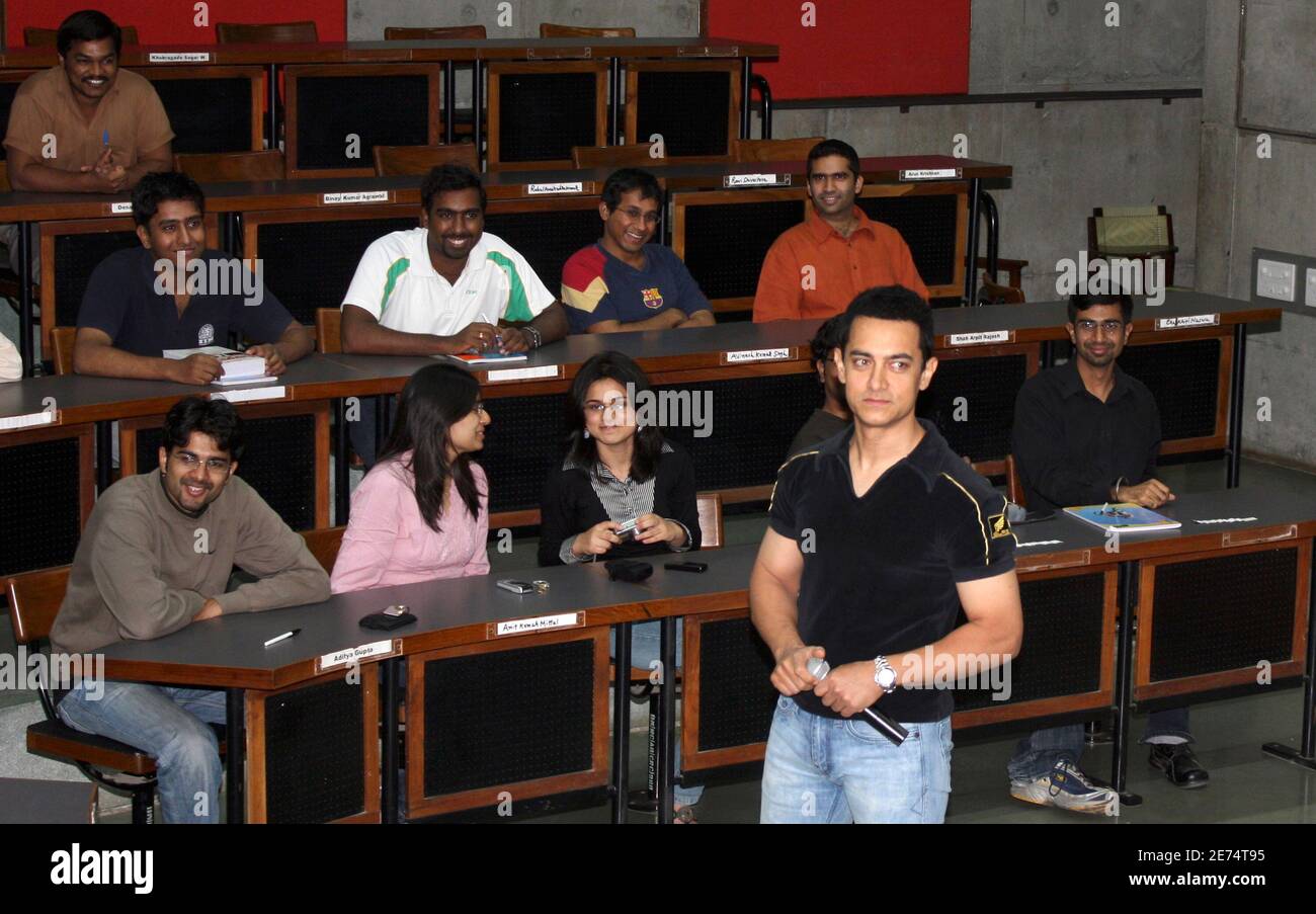 Indian institute of management hi-res stock photography and images - Alamy