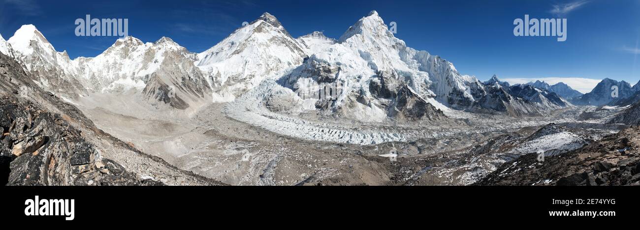 Beautiful view of mount Everest, Lhotse and nuptse from Pumori base ...