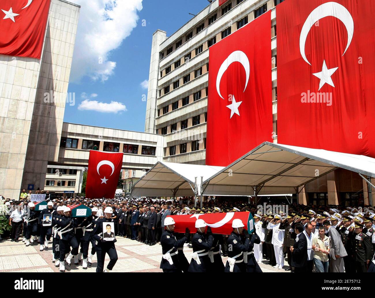 United states consulate istanbul hi-res stock photography and images ...