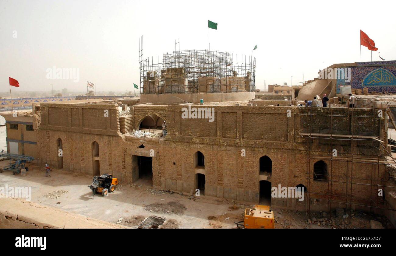 Samarra (golden or dome) hi-res stock photography and images - Alamy