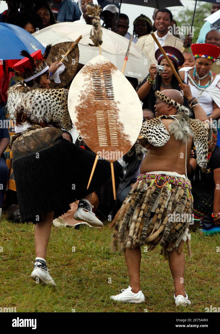 Jacob zuma wedding hi-res stock photography and images - Alamy