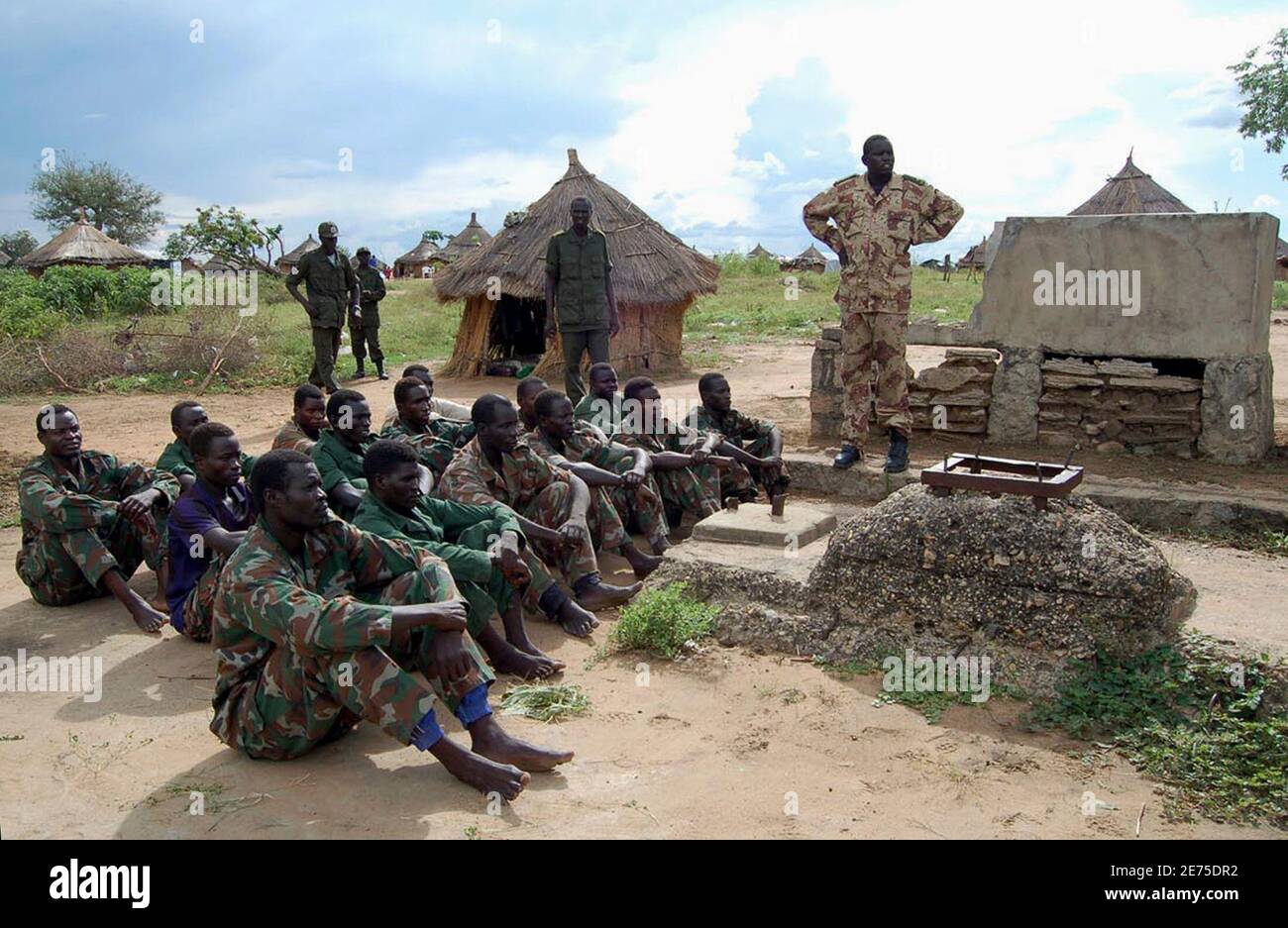 Rebel soldiers in sudan hi-res stock photography and images - Alamy
