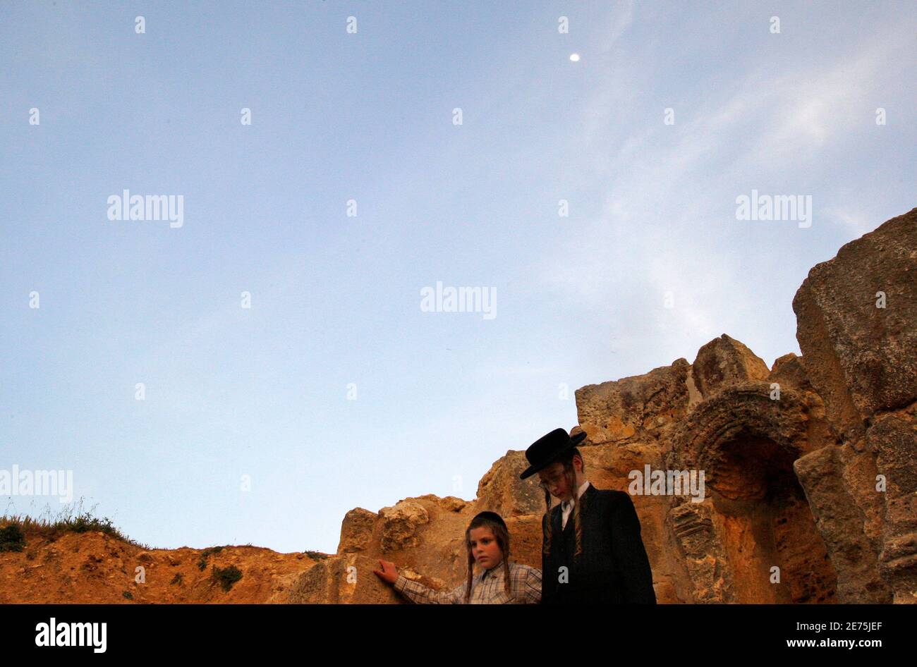 Teenage jewish man hi-res stock photography and images - Alamy