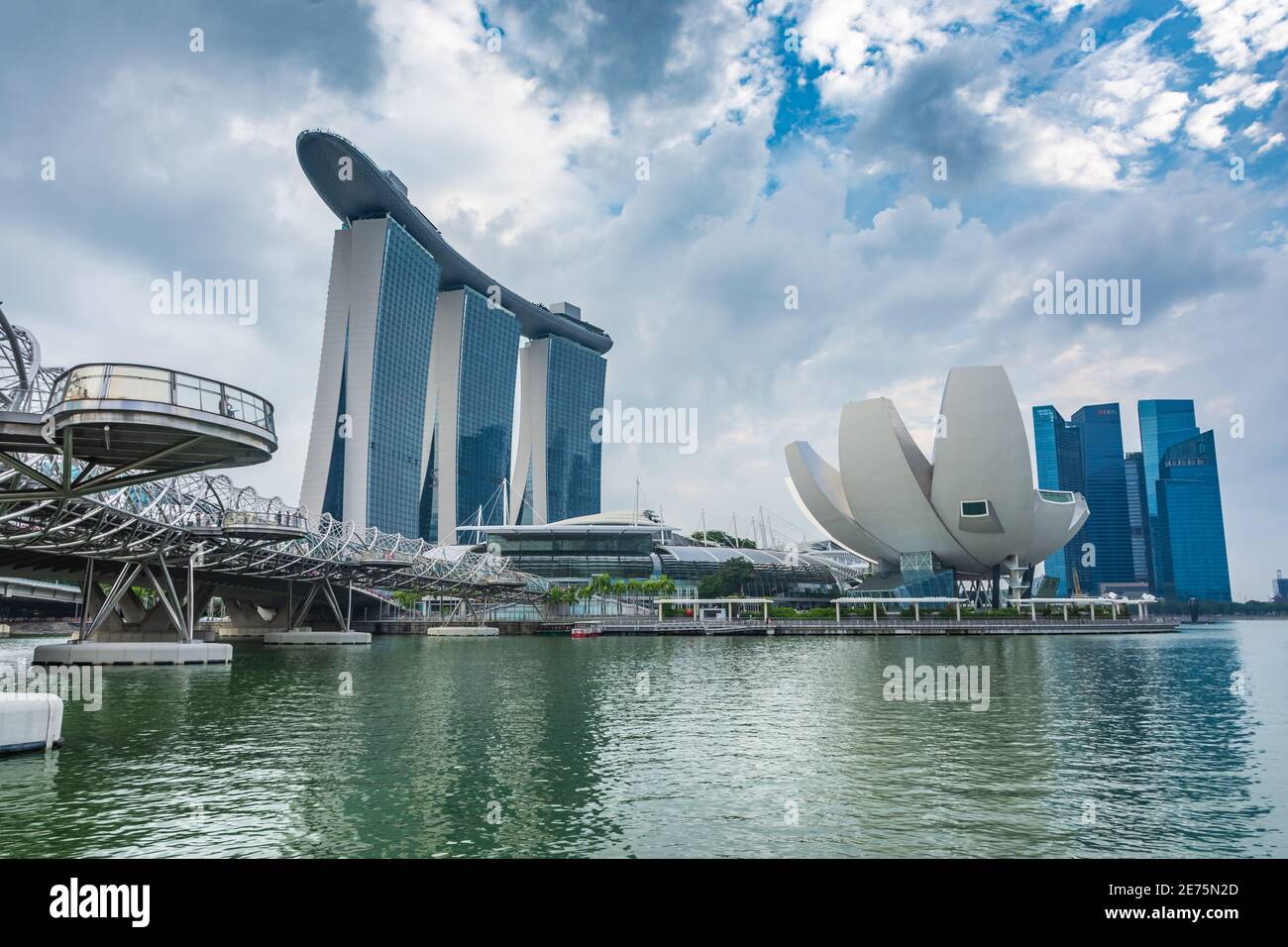 SINGAPORE, 3 OCTOBER 2019: The modern Marina Bay Sands Hotel Stock ...