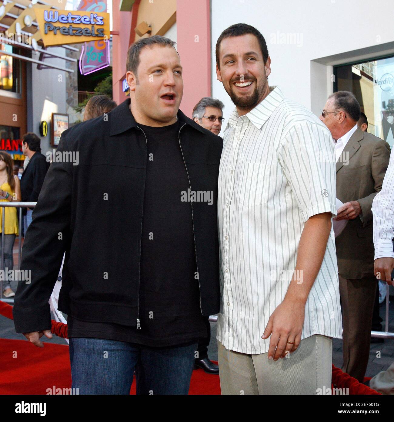 Kevin james adam sandler pose hi-res stock photography and images - Alamy