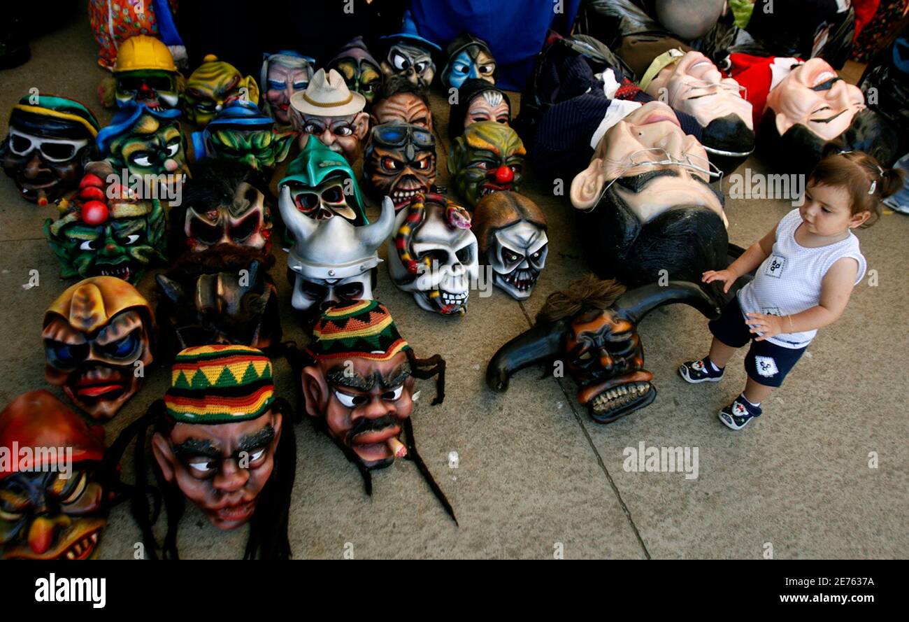 Costa rican masks hi-res stock photography and images - Alamy