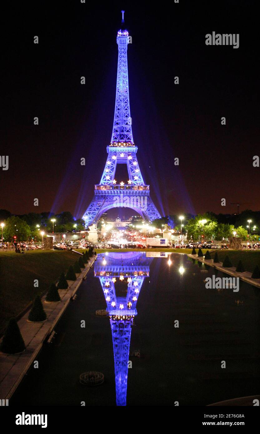 30 metre tower hi-res stock photography and images - Alamy
