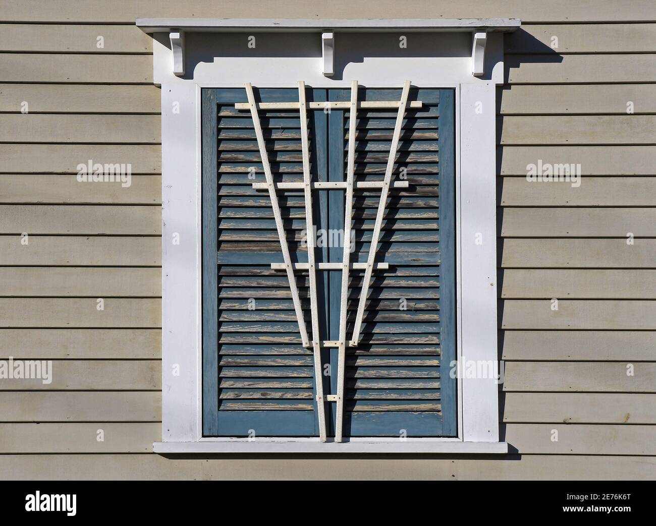 Secured window hi-res stock photography and images - Alamy