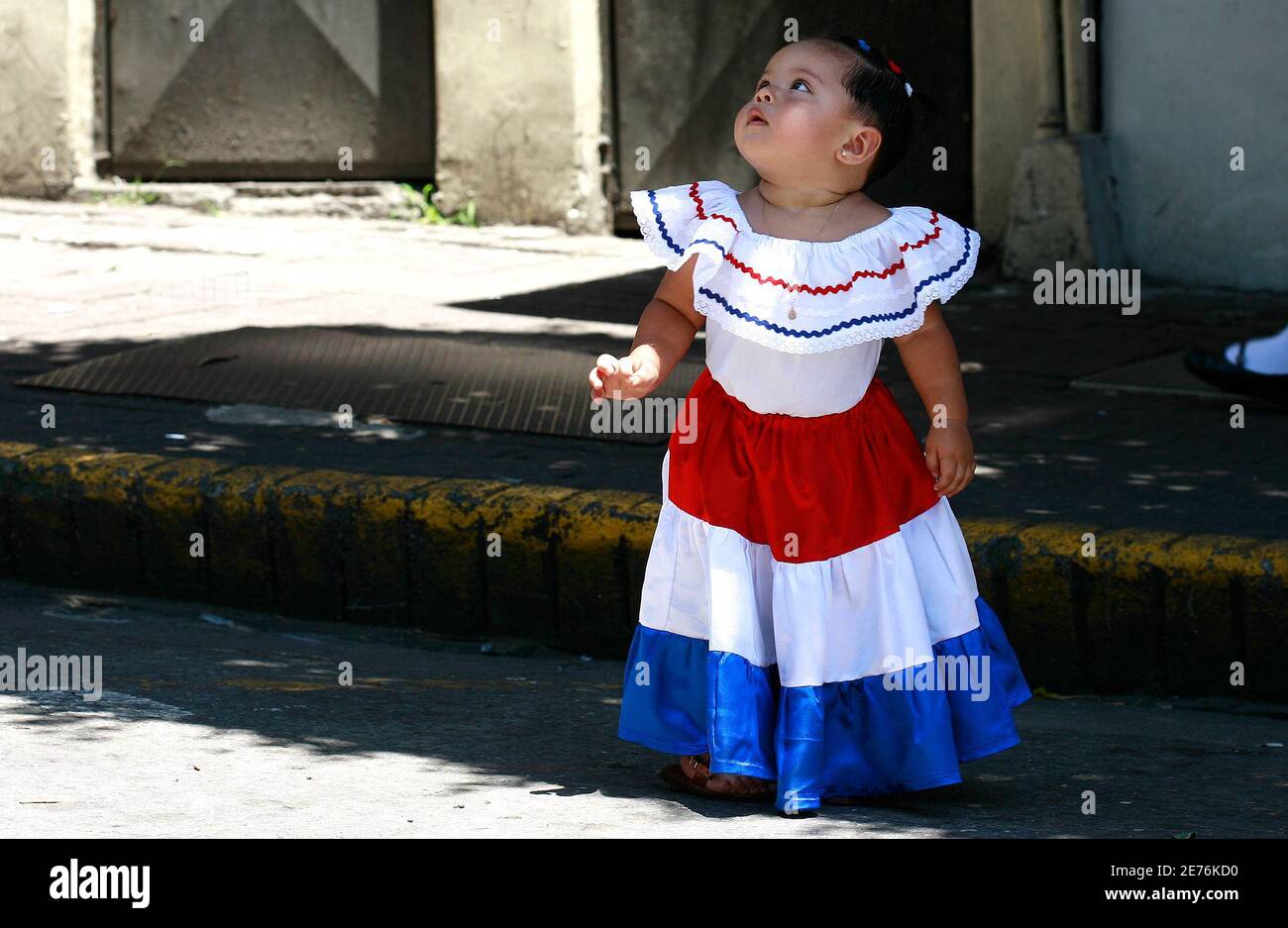 Costa rican traditional dress hi-res stock photography and images - Alamy
