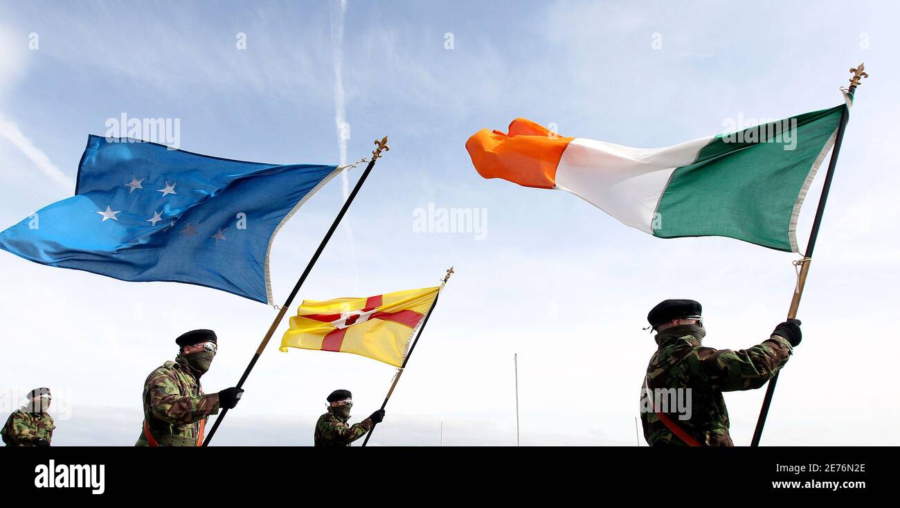 Irish republican colour party hi-res stock photography and images - Alamy