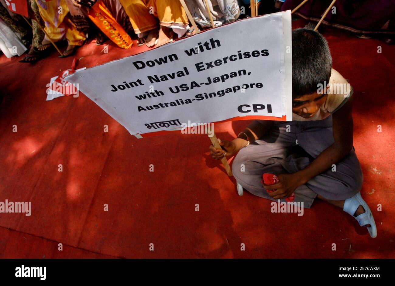 India cold war hi-res stock photography and images - Alamy