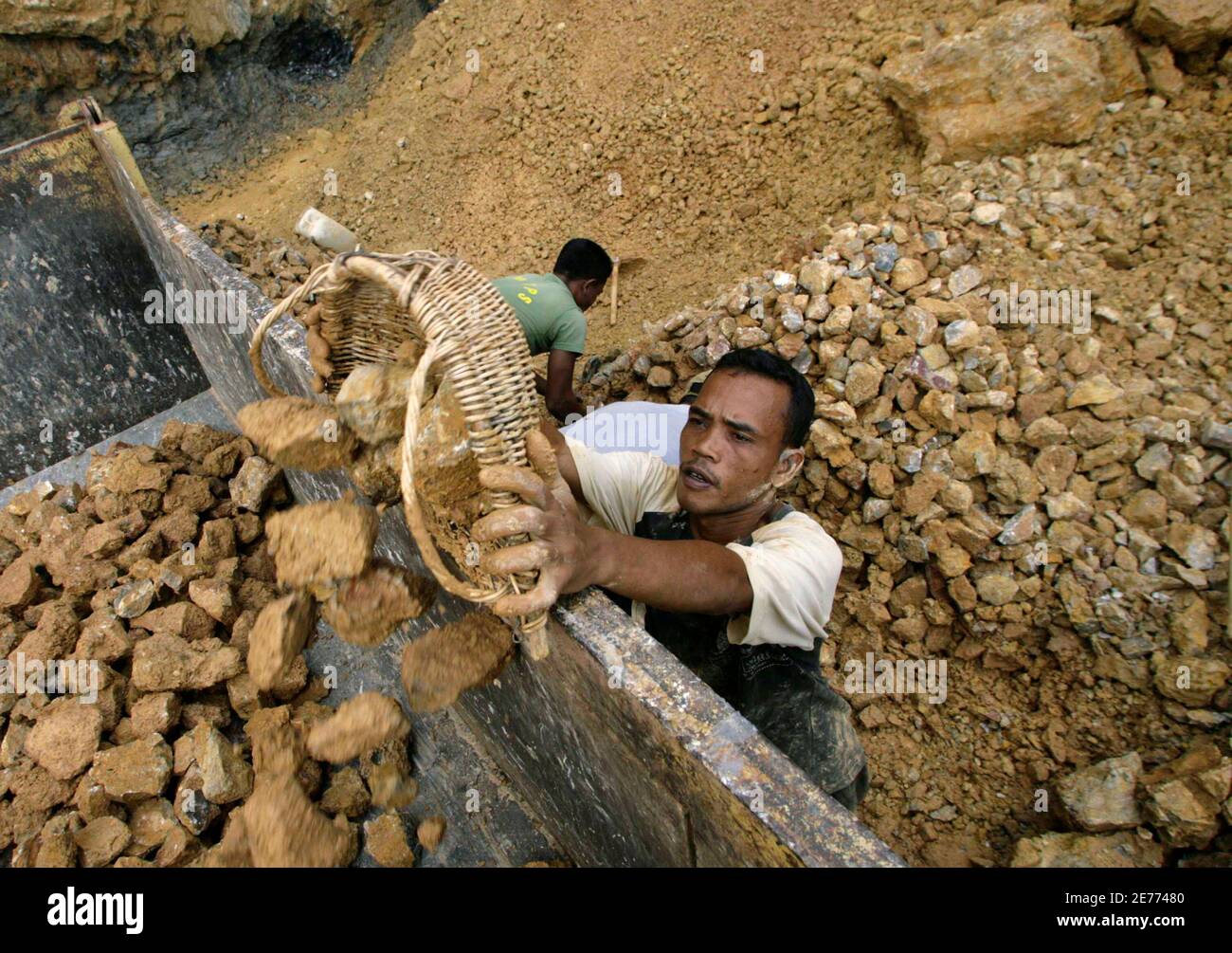 Load of stones hi-res stock photography and images - Alamy