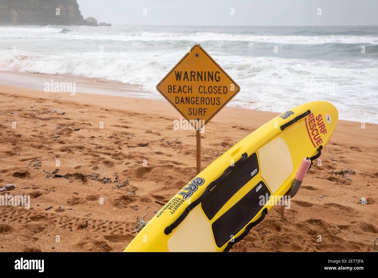 Danger dangerous safe safety unsafe hi-res stock photography and images ...