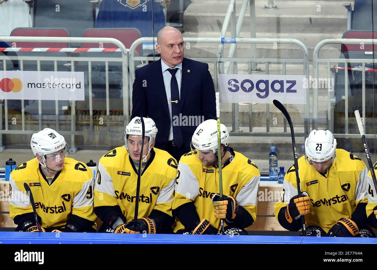 Razin hi-res stock photography and images - Alamy