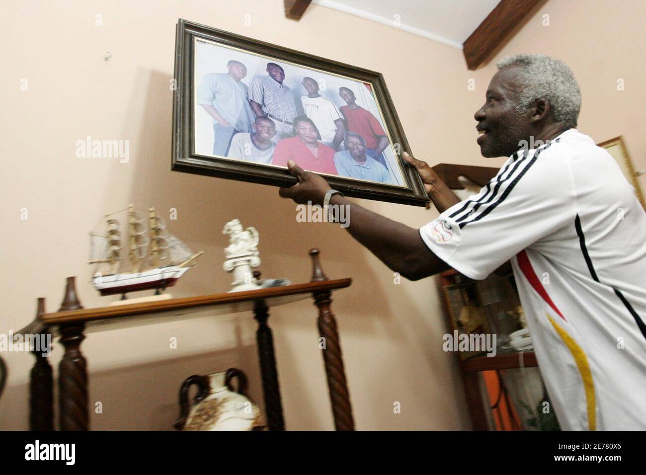 Edwin palacios hi-res stock photography and images - Alamy