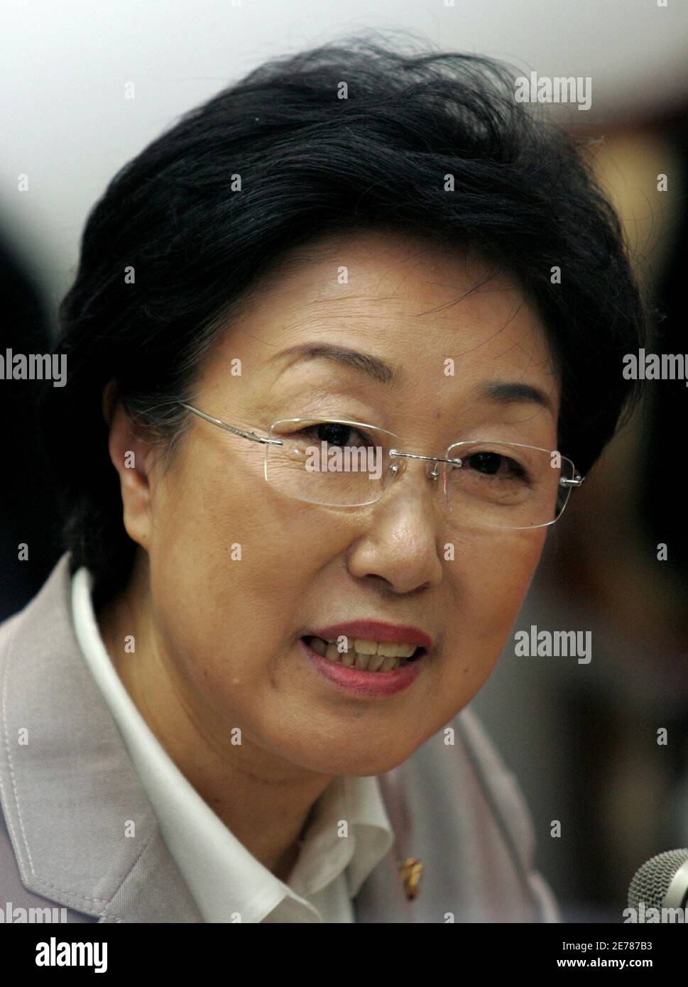 Hyun sook han hi-res stock photography and images - Alamy