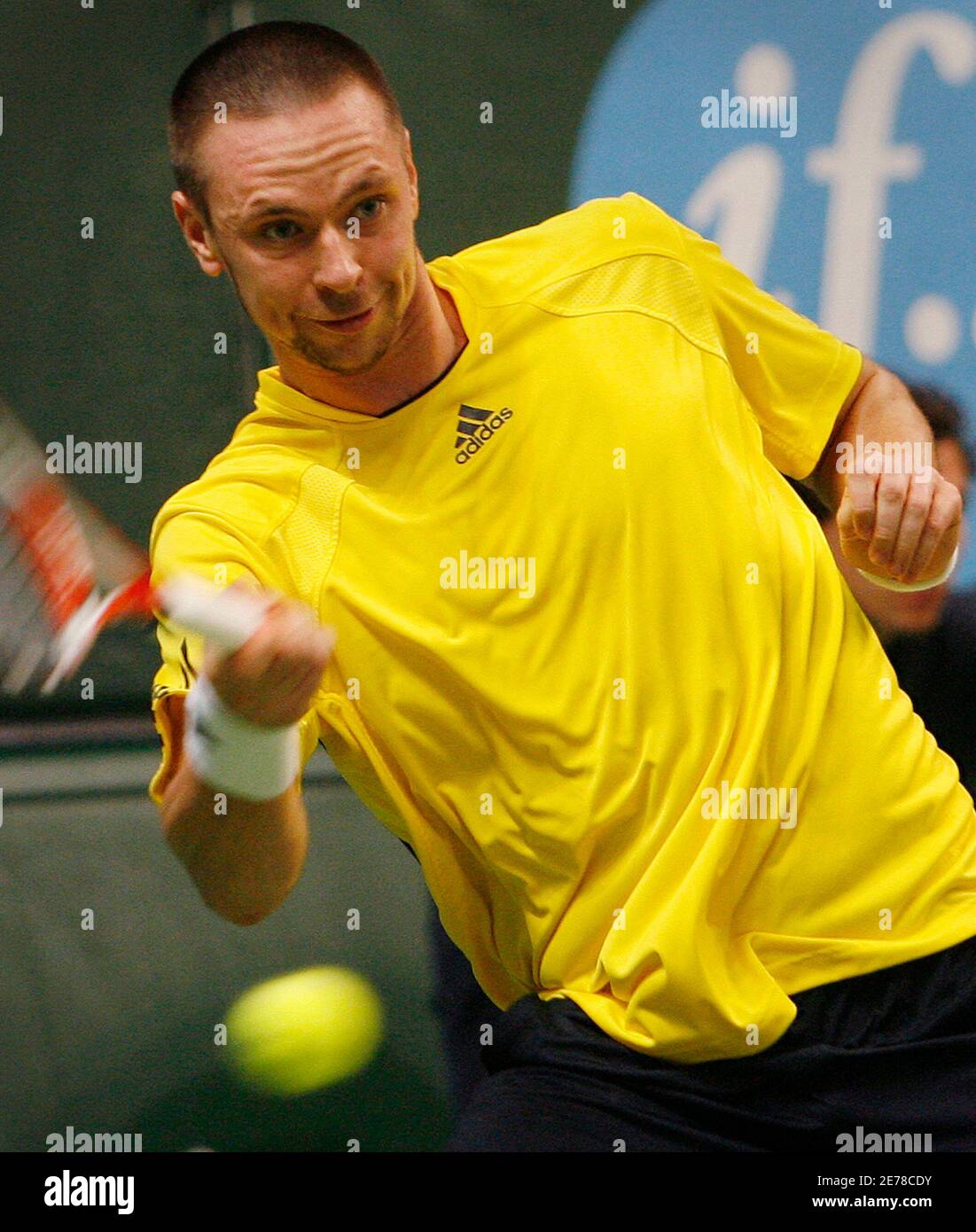 Sweden japan tennis hi-res stock photography and images - Alamy