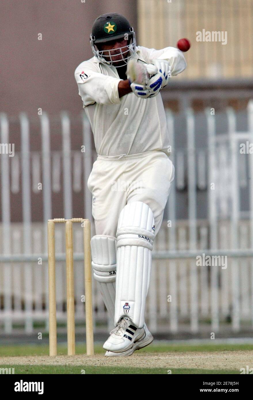 Rawalpindi stadium hi-res stock photography and images - Alamy