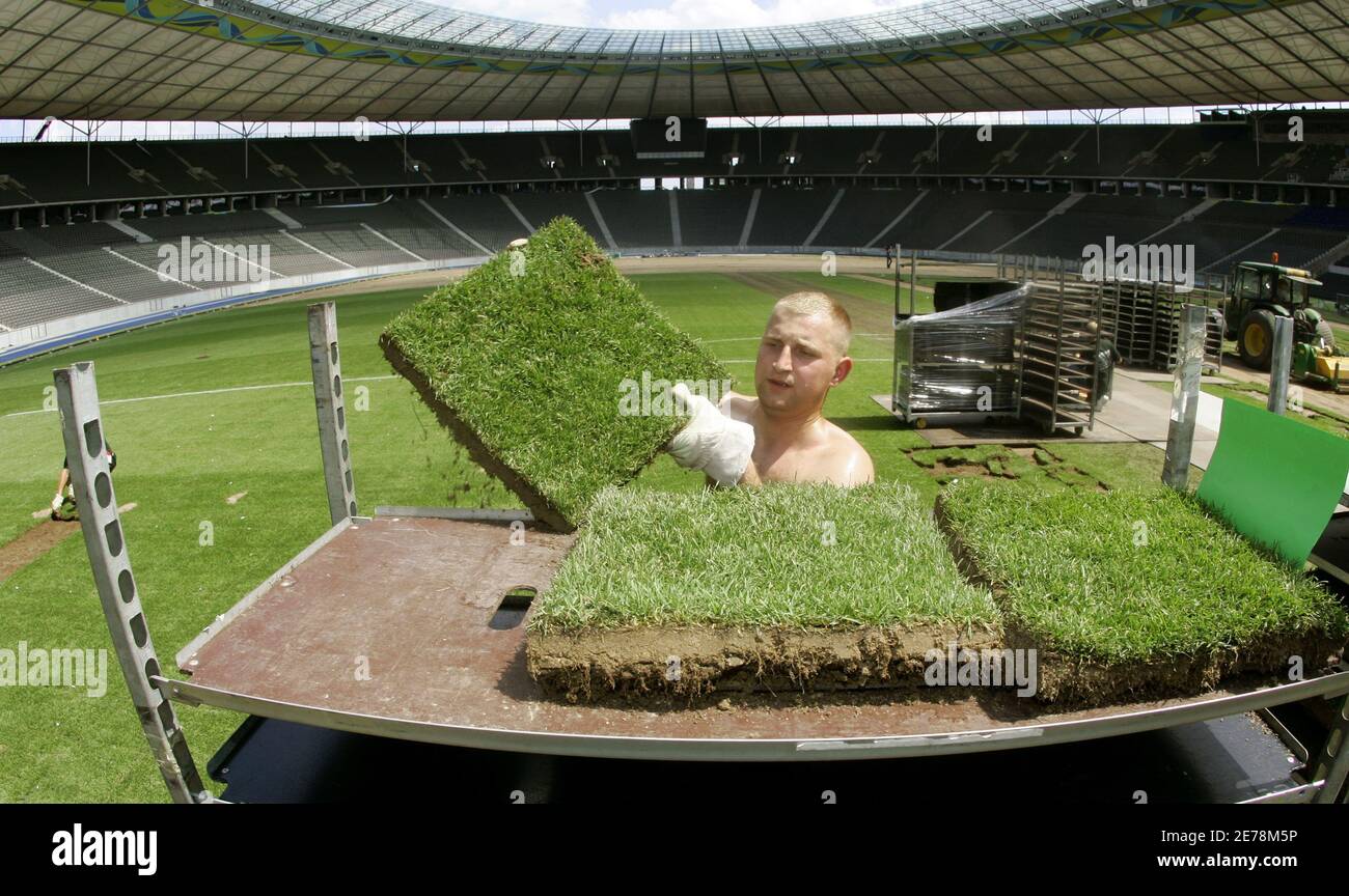 Berlin's olympic stadium hi-res stock photography and images - Alamy