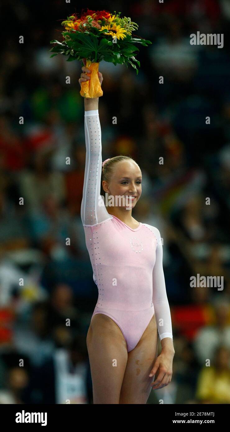 Nastia Liukin Beam High Resolution Stock Photography and Images - Alamy
