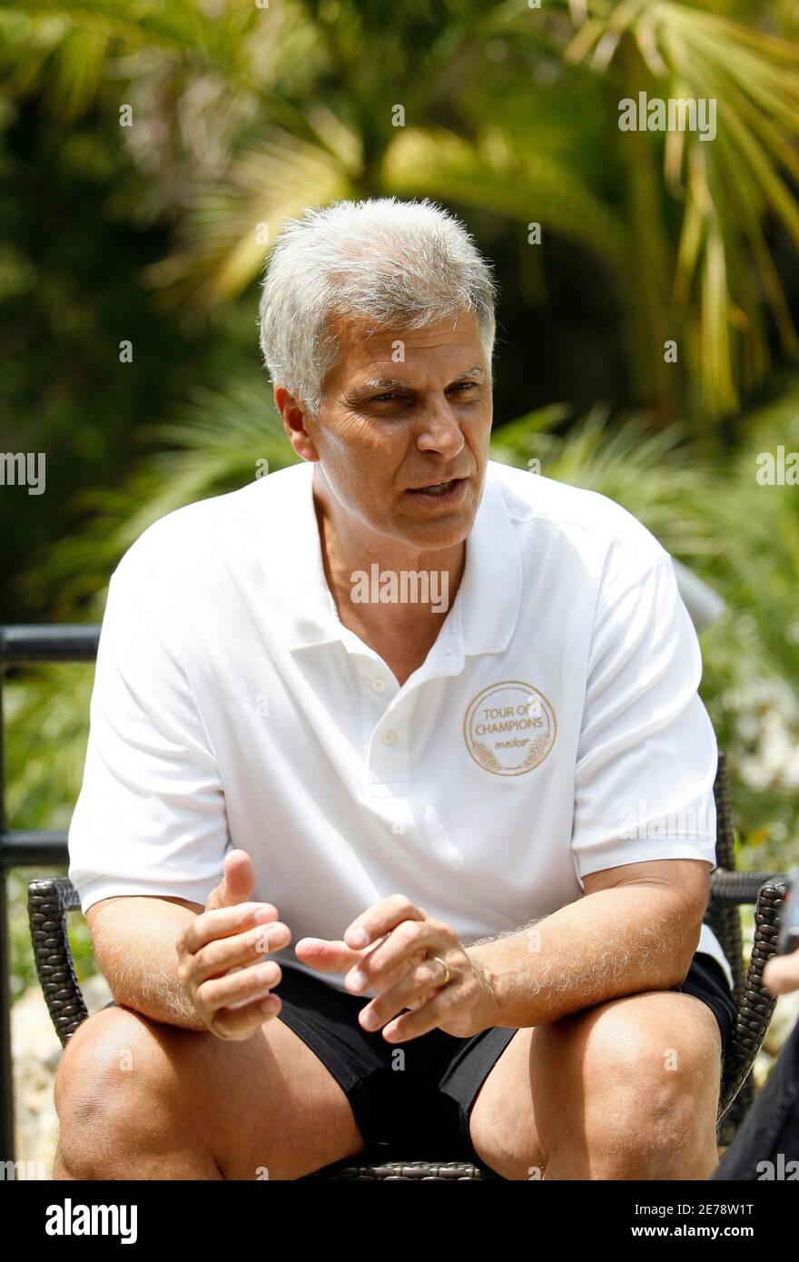 Olympic swimmer mark spitz hi-res stock photography and images - Alamy