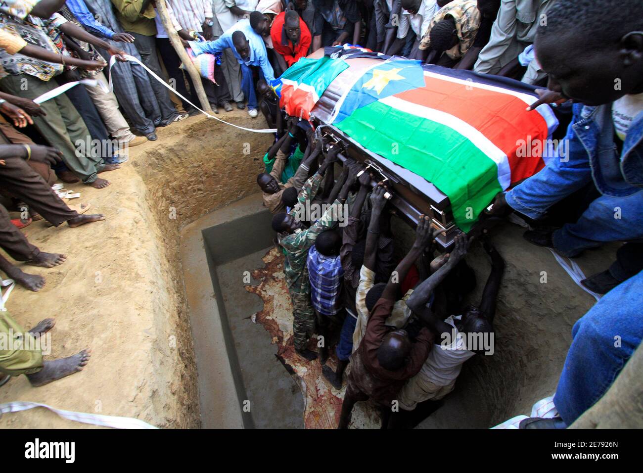 Sudanese basketball hi-res stock photography and images - Alamy