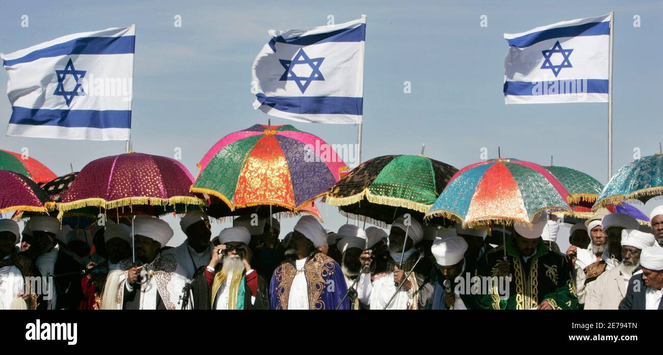 Ethiopian jewish festival hi-res stock photography and images - Alamy