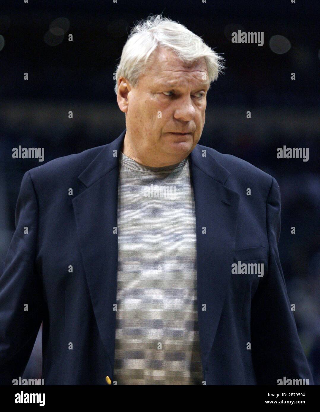 Don nelson warriors hi-res stock photography and images - Alamy