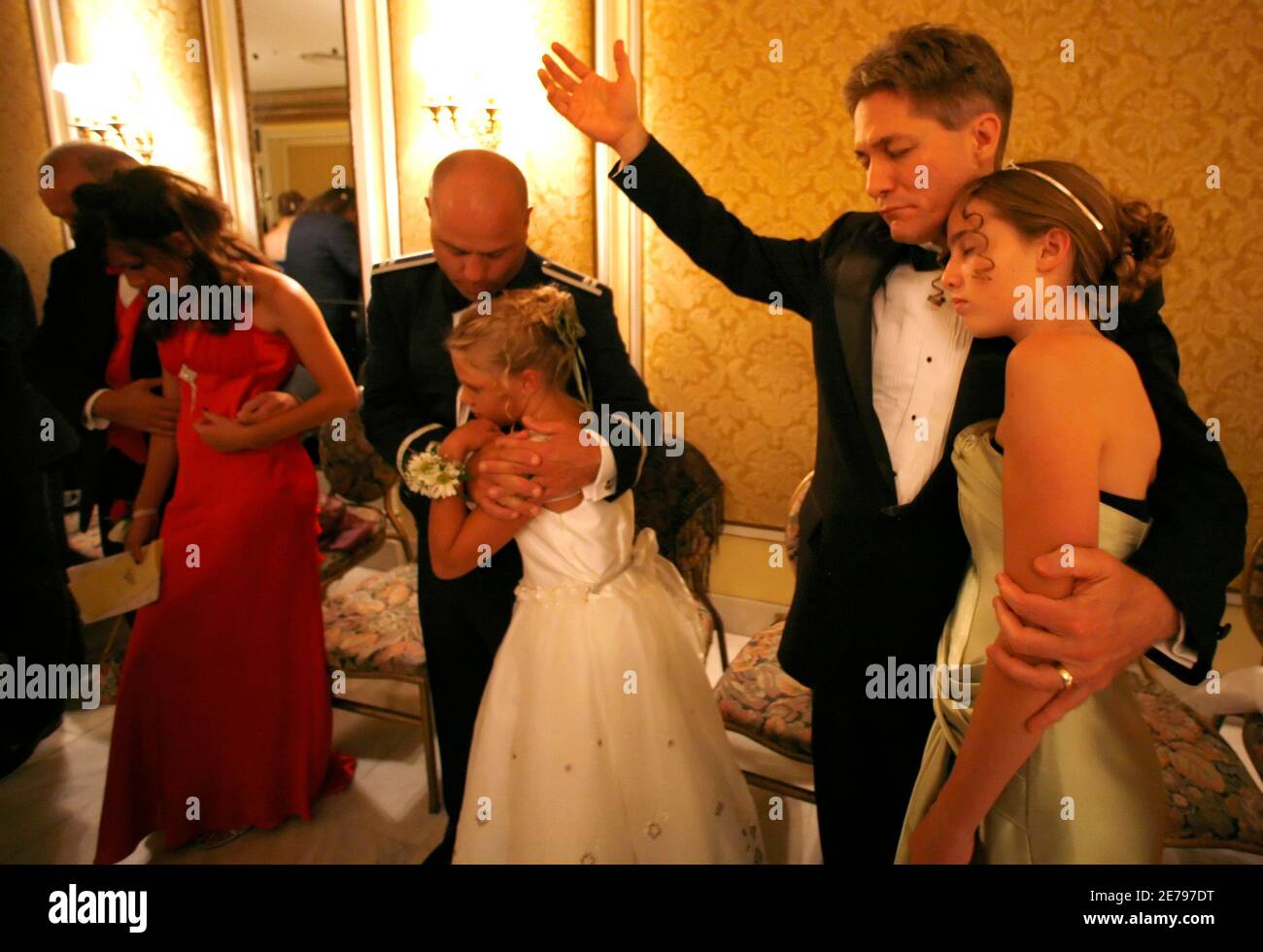 Father daughter purity ball hi-res stock photography and images - Alamy