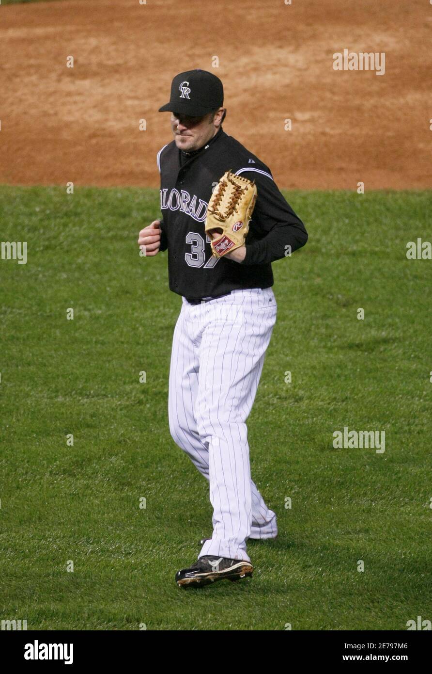 Colorado rockies pitcher josh fogg hi-res stock photography and images ...