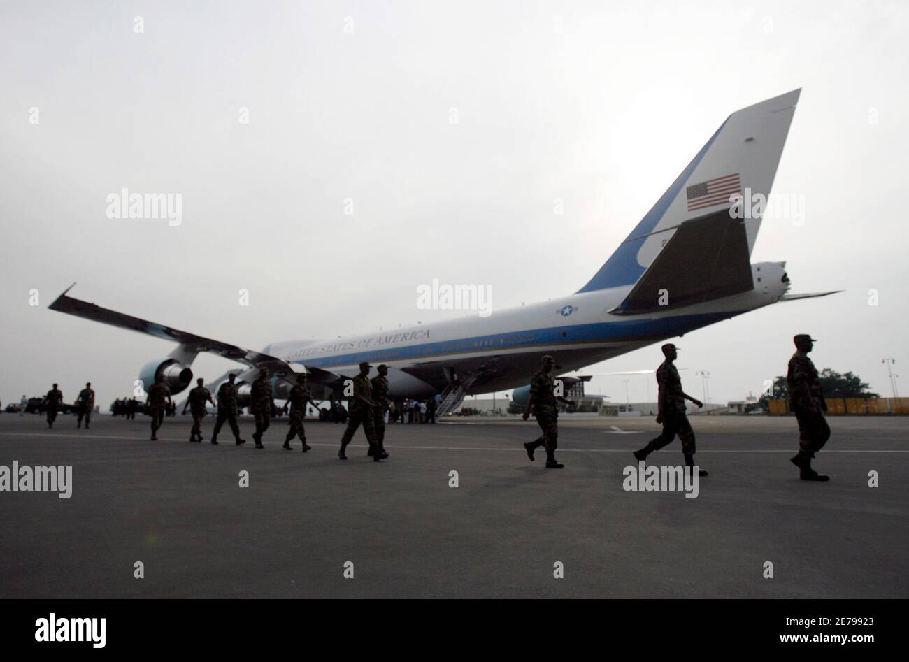 Rwanda international airport hi-res stock photography and images - Alamy