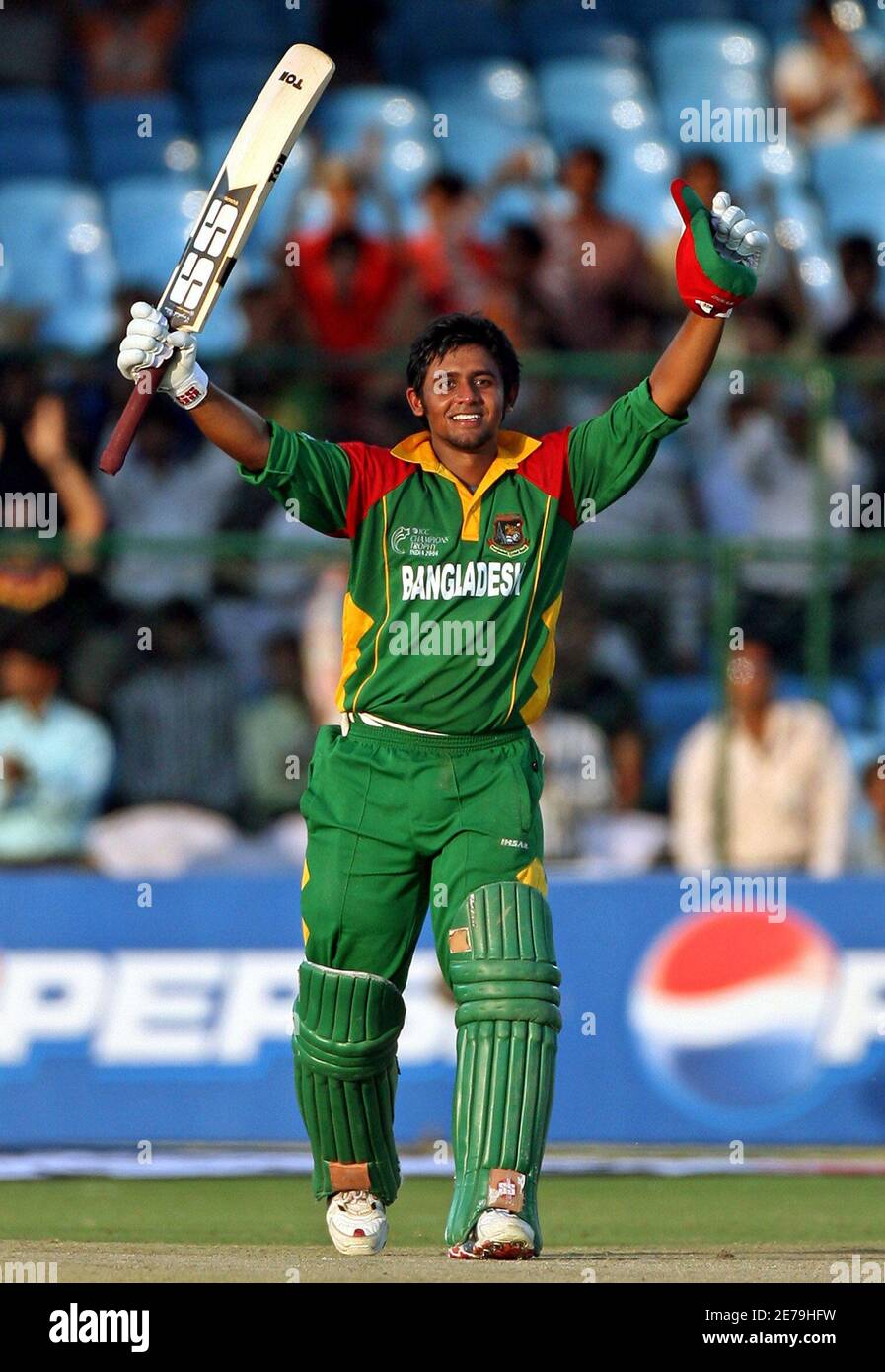 Nafees hi-res stock photography and images - Alamy