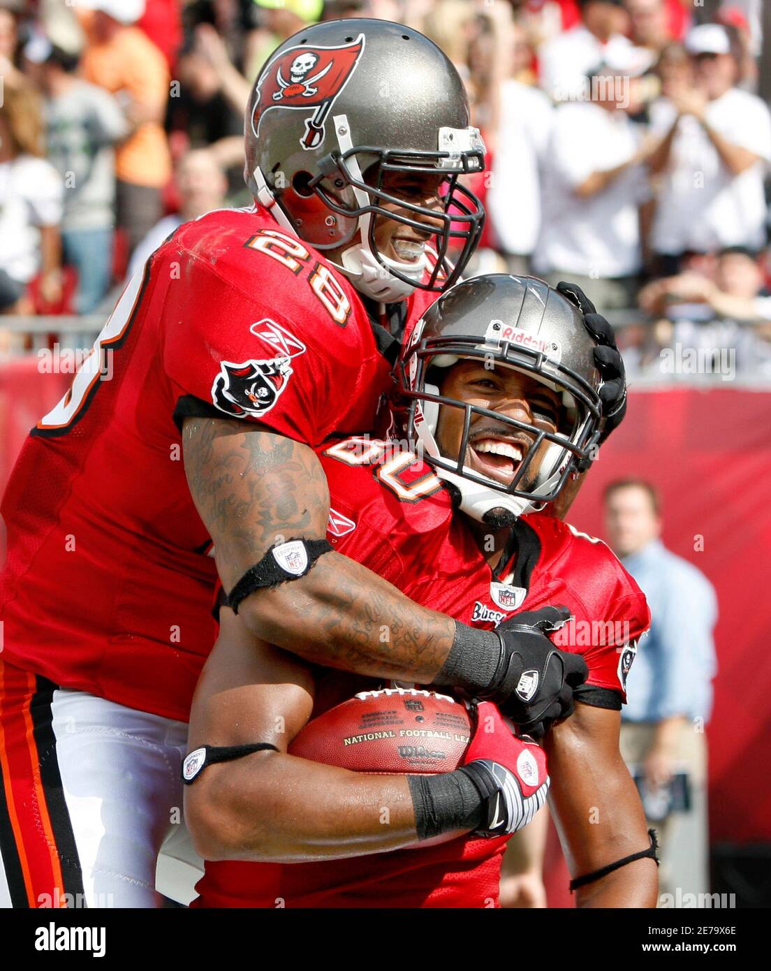 James derrick hi-res stock photography and images - Alamy