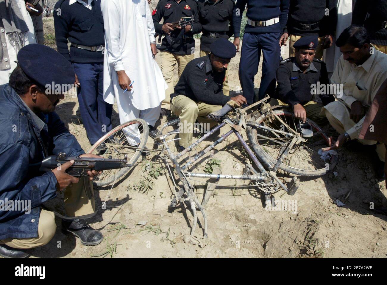 Bike bomb hi-res stock photography and images - Alamy