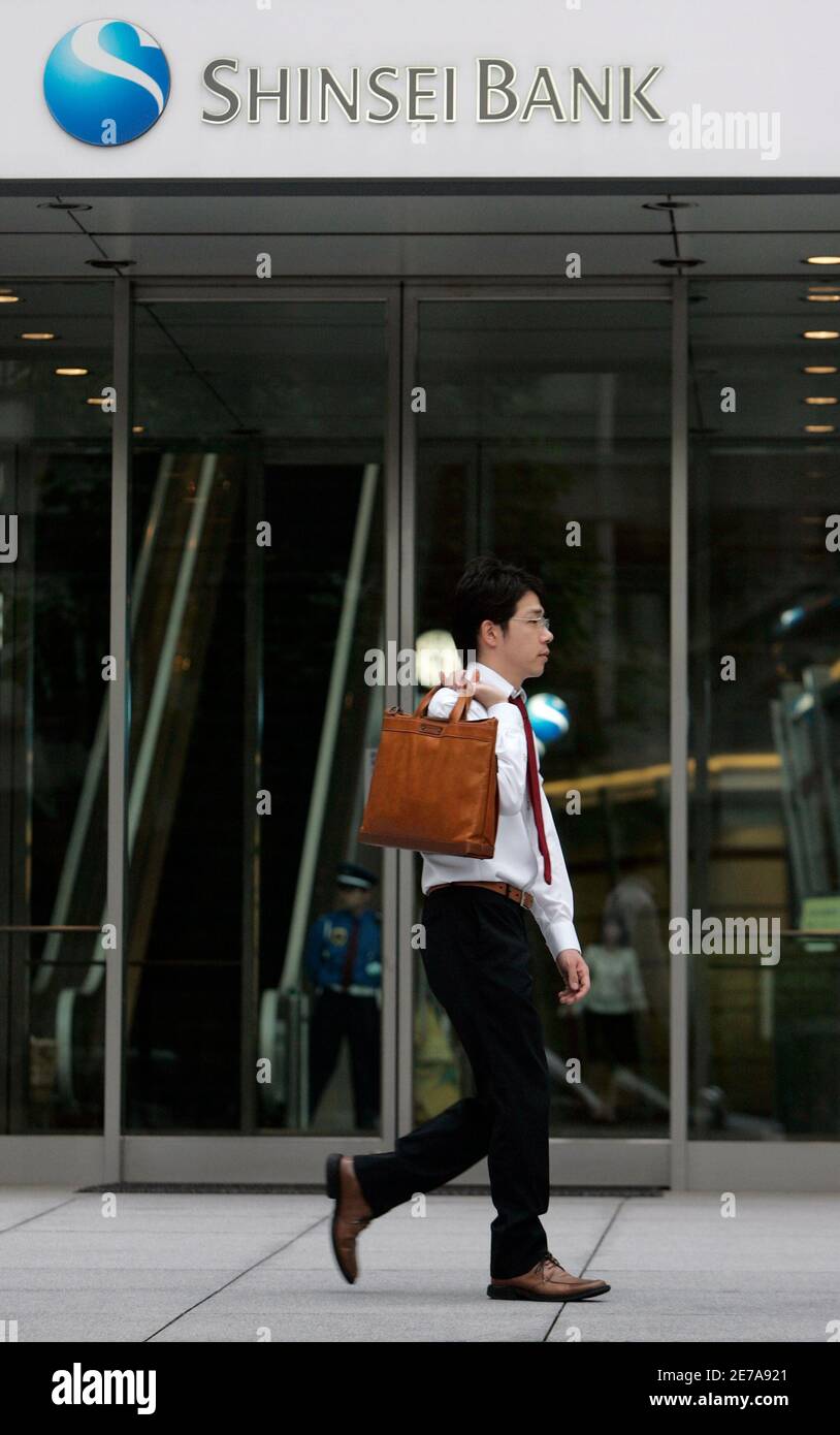 Shinsei bank japan hi-res stock photography and images - Alamy