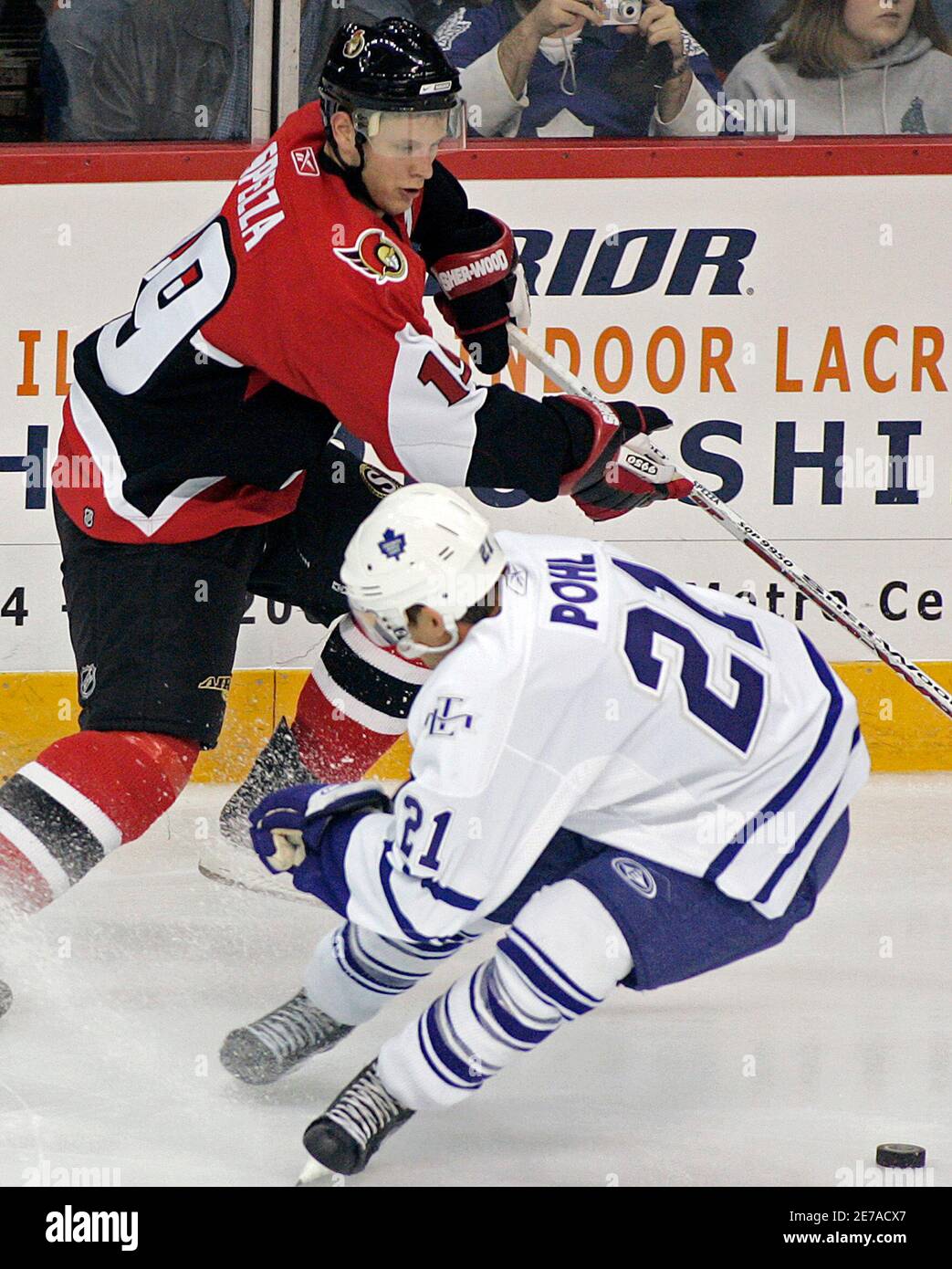 Jason pohl hi-res stock photography and images - Alamy