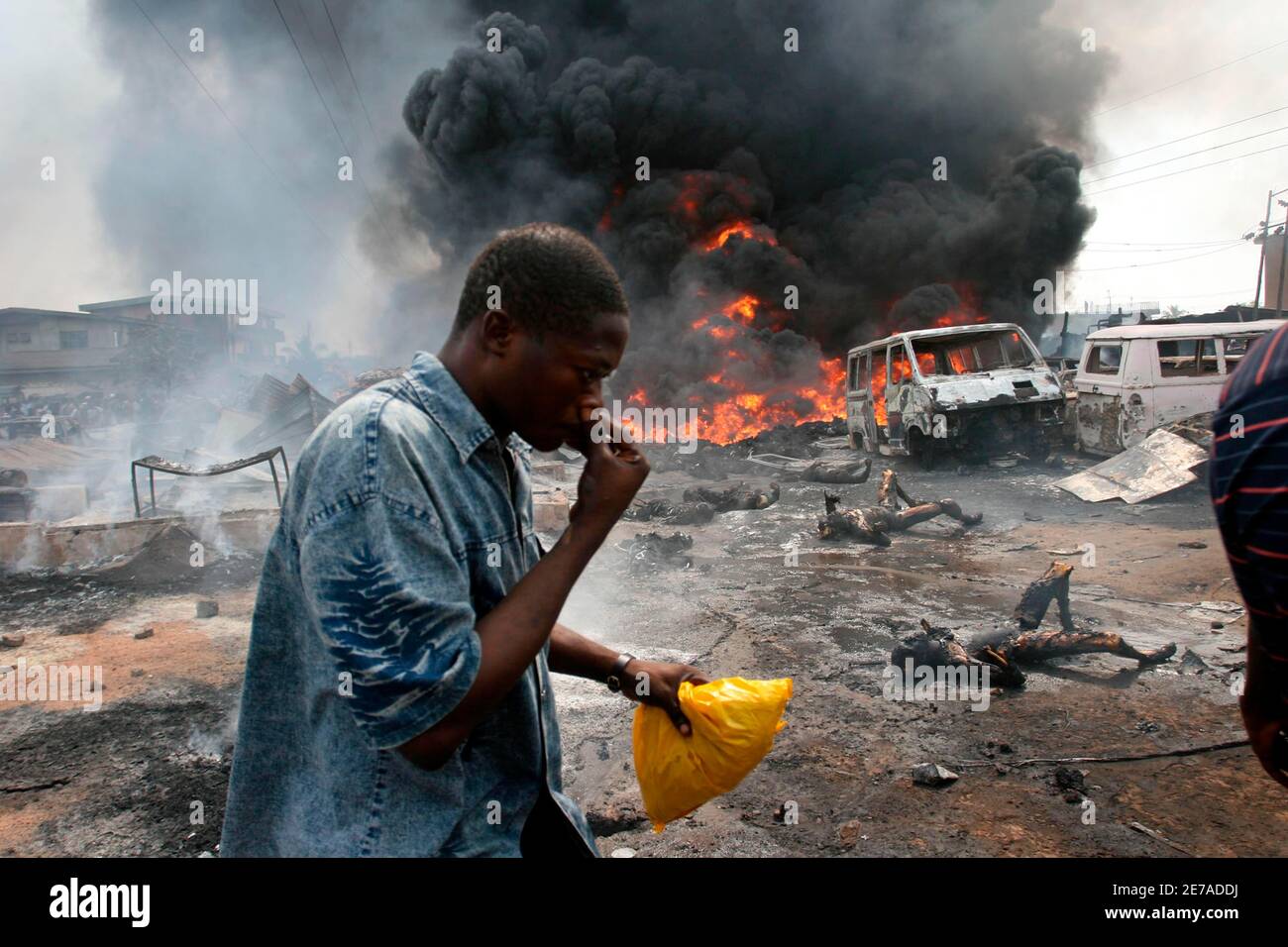 Burnt bodies hi-res stock photography and images - Alamy