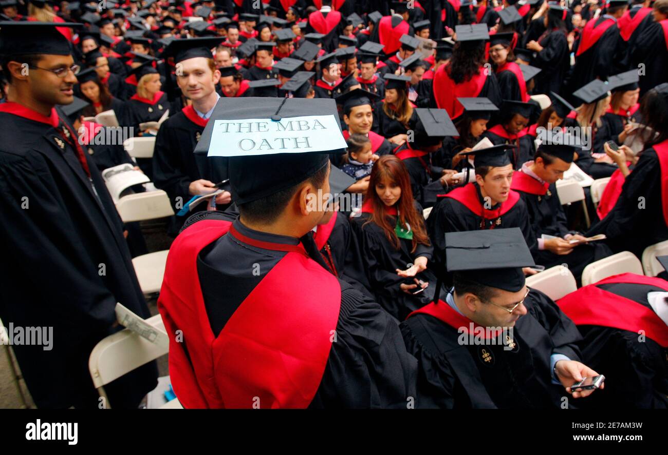 Mba student harvard hi-res stock photography and images - Alamy