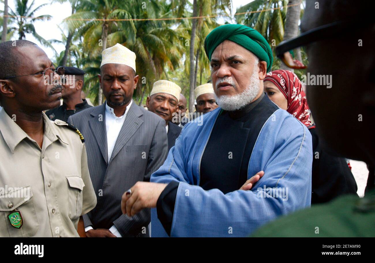 Ahmed abdullah hi-res stock photography and images - Alamy