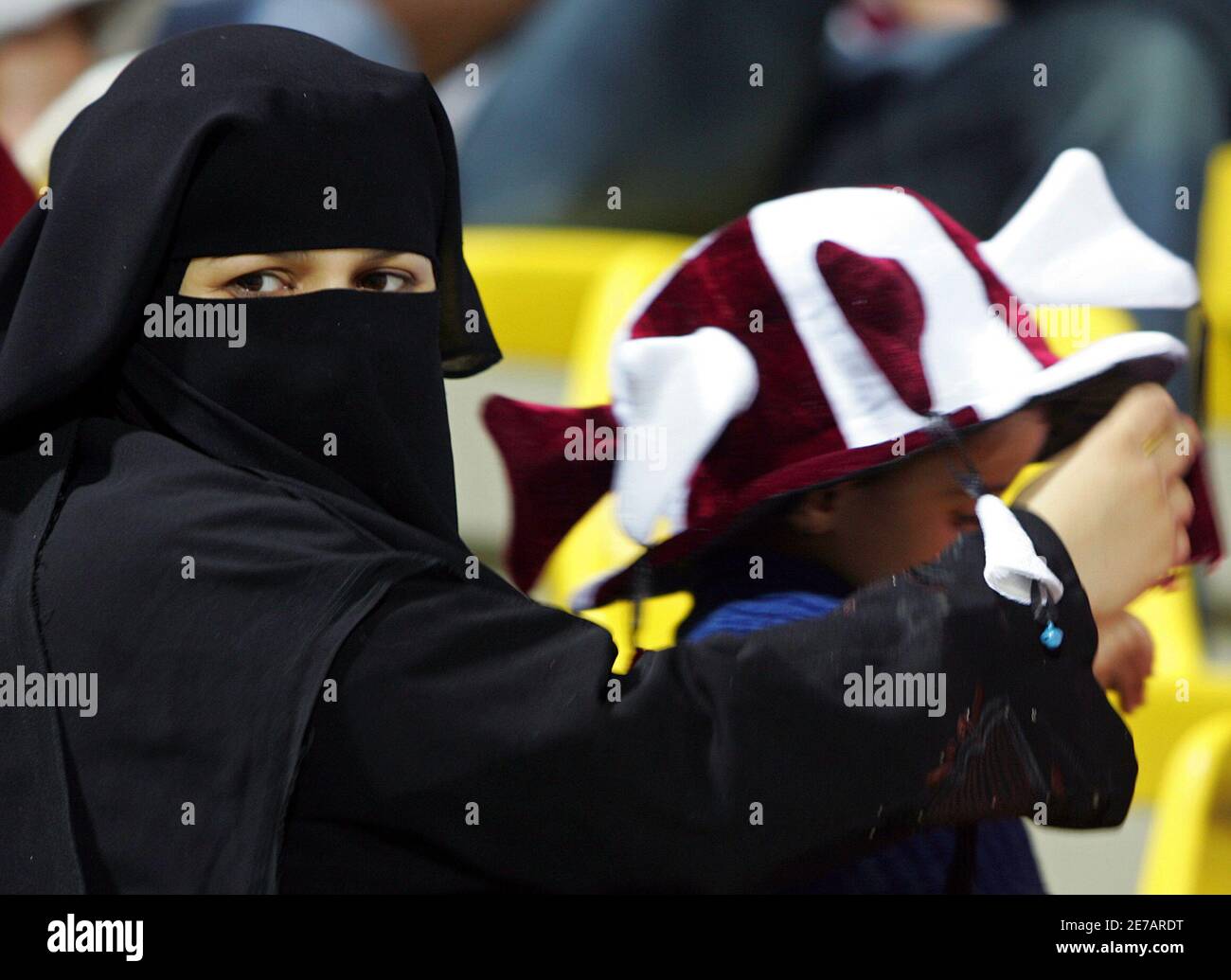 Woman sport qatar hi-res stock photography and images - Alamy