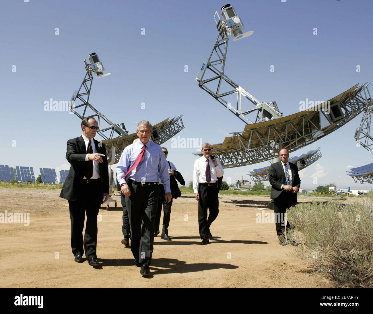 President bush energy bill hi-res stock photography and images - Alamy