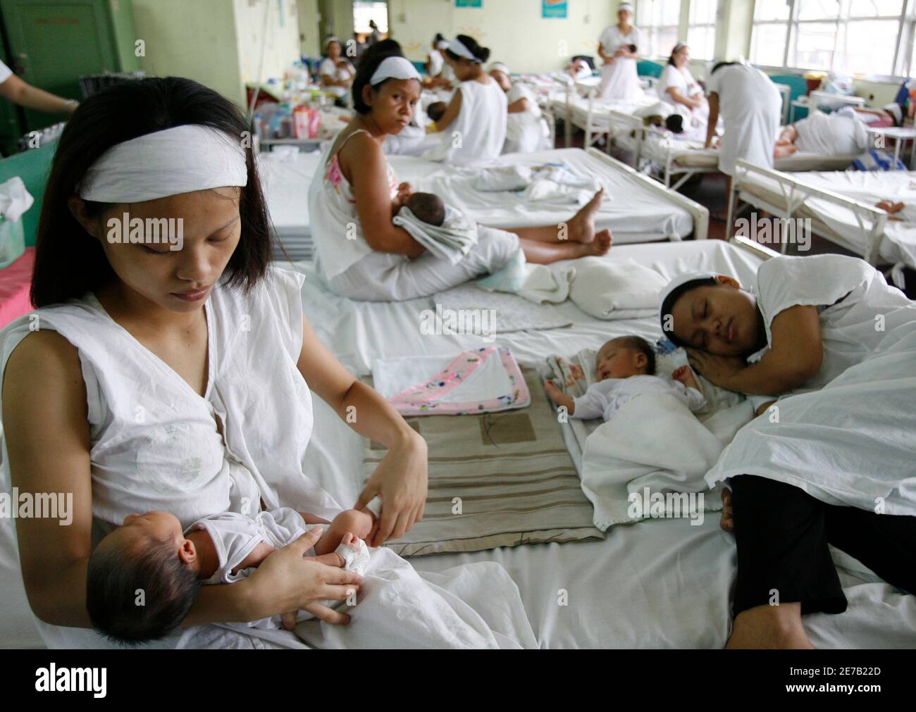 Early Maternity Ward High Resolution Stock Photography and Images - Alamy