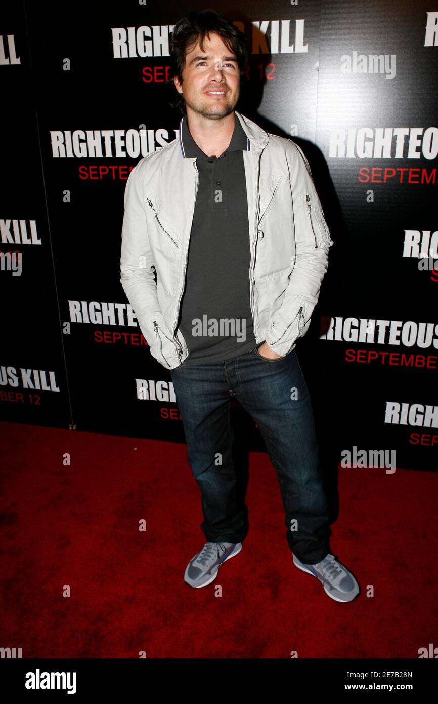 Actor matthew settle hi-res stock photography and images - Alamy