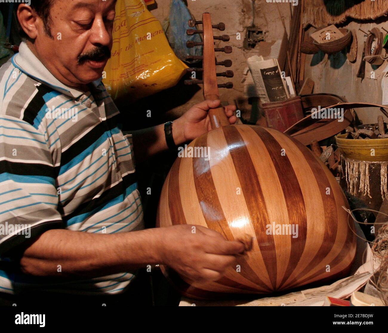 Iraqi Musical Instruments High Resolution Stock Photography and Images ...